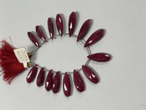 Dyed Ruby Loong Pear Faceted